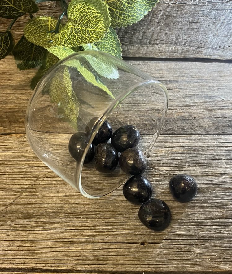 Garnet Tumbles – The Spirit Orb