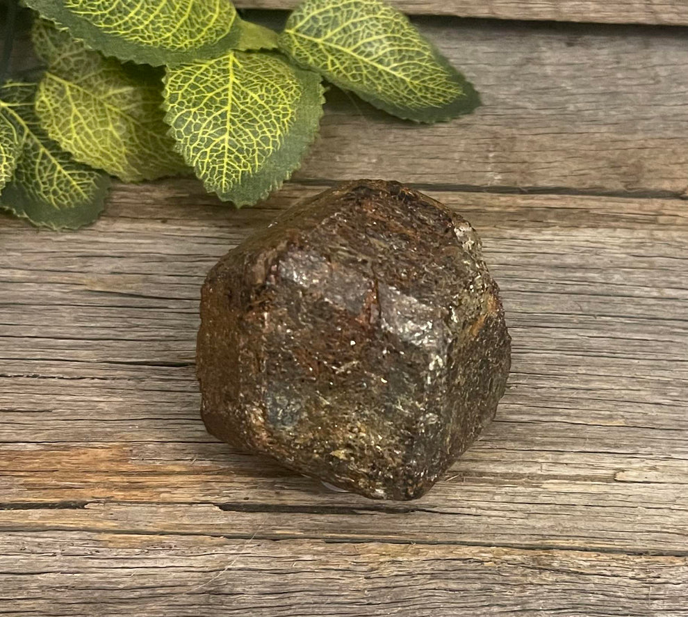 Raw Garnet – The Spirit Orb
